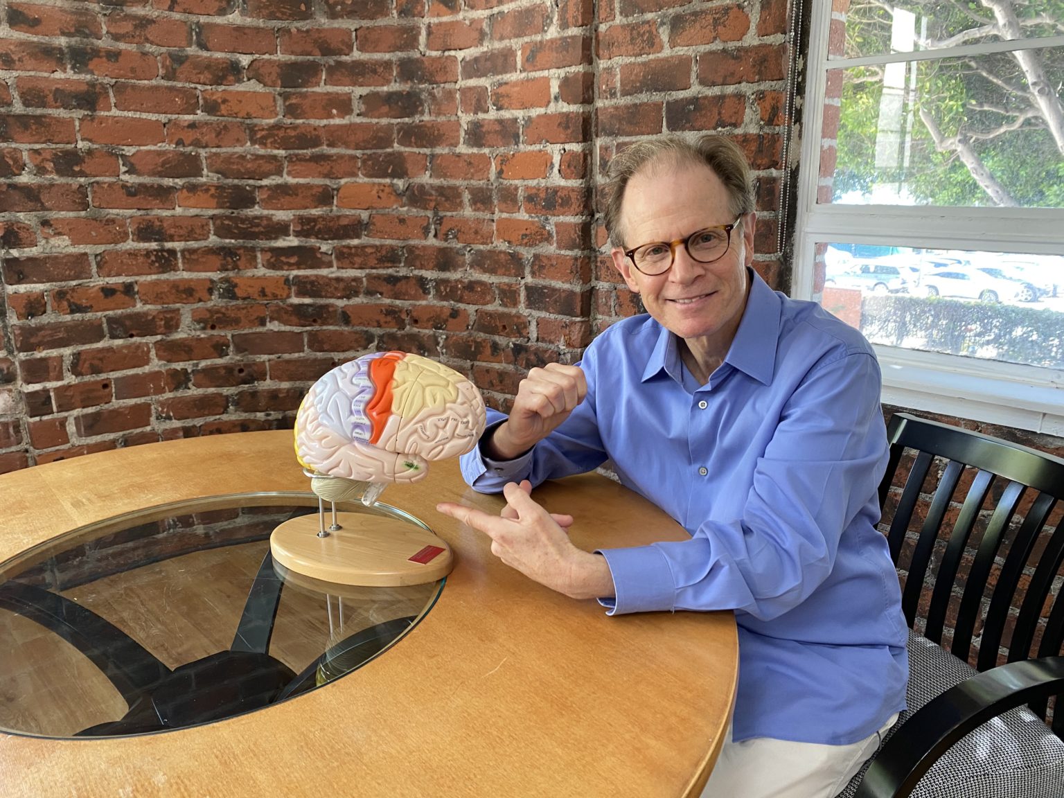 Resources - Dr. Dan Siegel